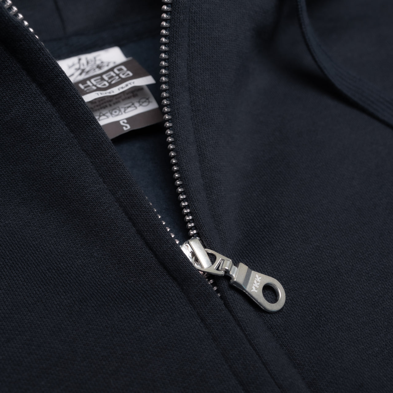 Wholesale Blank Hoodies Sweatshirts Apparel In Canada | Free Shipping ...